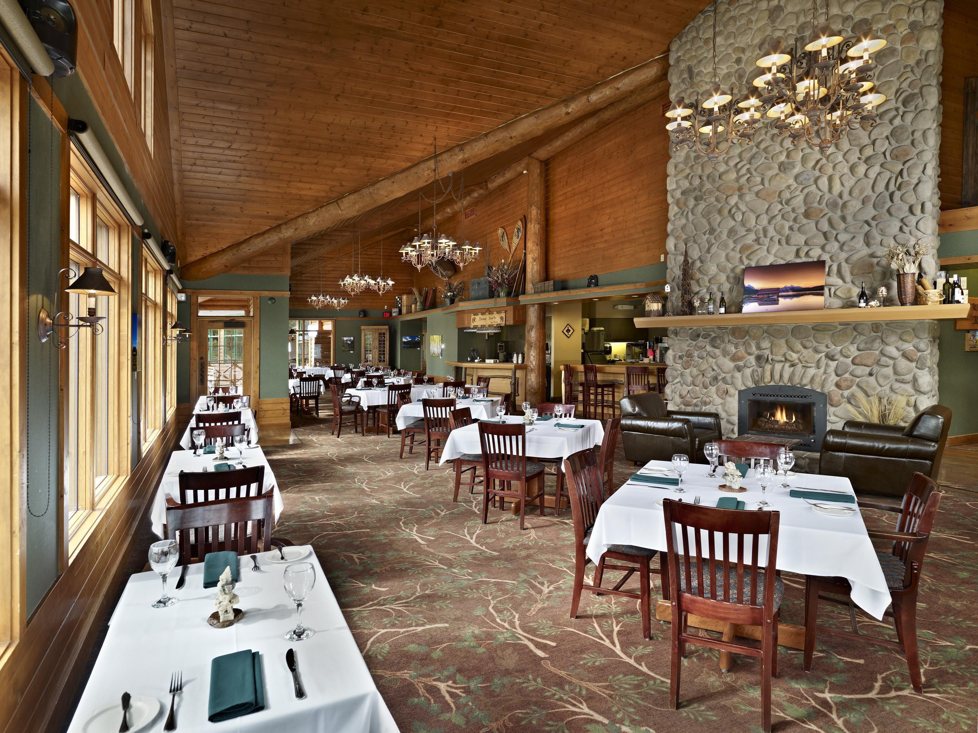 PYRAMID LAKE RESORT | ⋆⋆⋆ | JASPER, CANADA | SEASON DEALS FROM $249